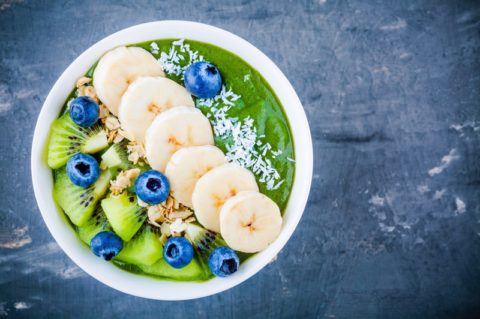 Recette de Smoothie Bowl Banane Kiwi - SociaLyme